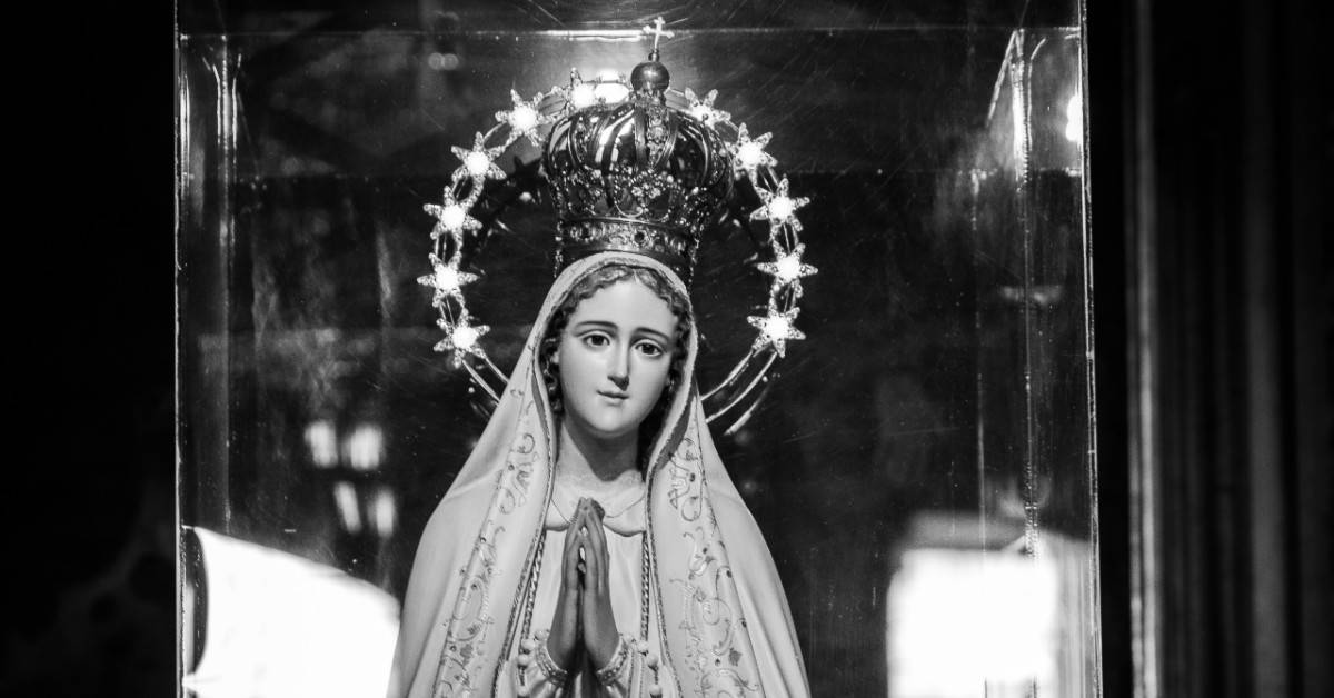 How Does Mary Help us as our Spiritual Mother? - Blessed Catholic Mom ...